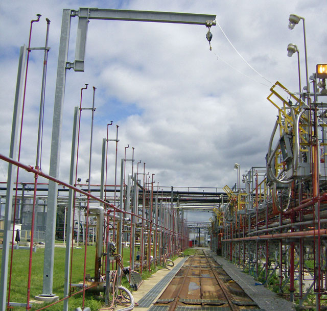 Oil, Gas and Chemical | Diversified Fall Protection