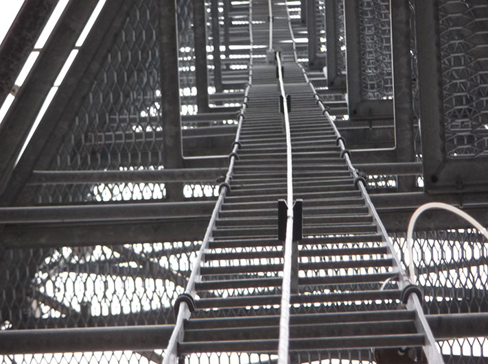 Vertical Lifelines | Diversified Fall Protection